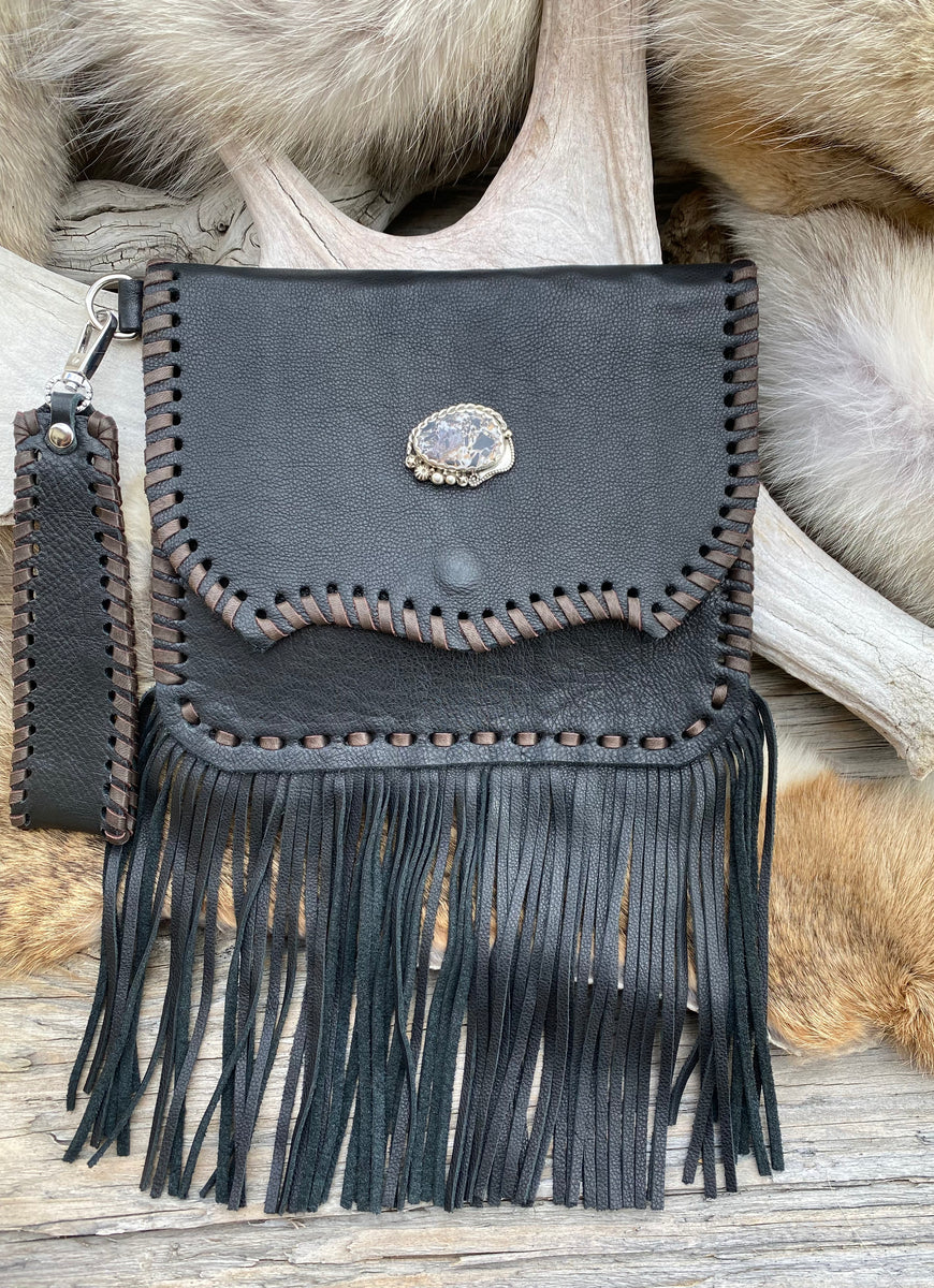 White Buffalo Wristlet – D. Burke Design